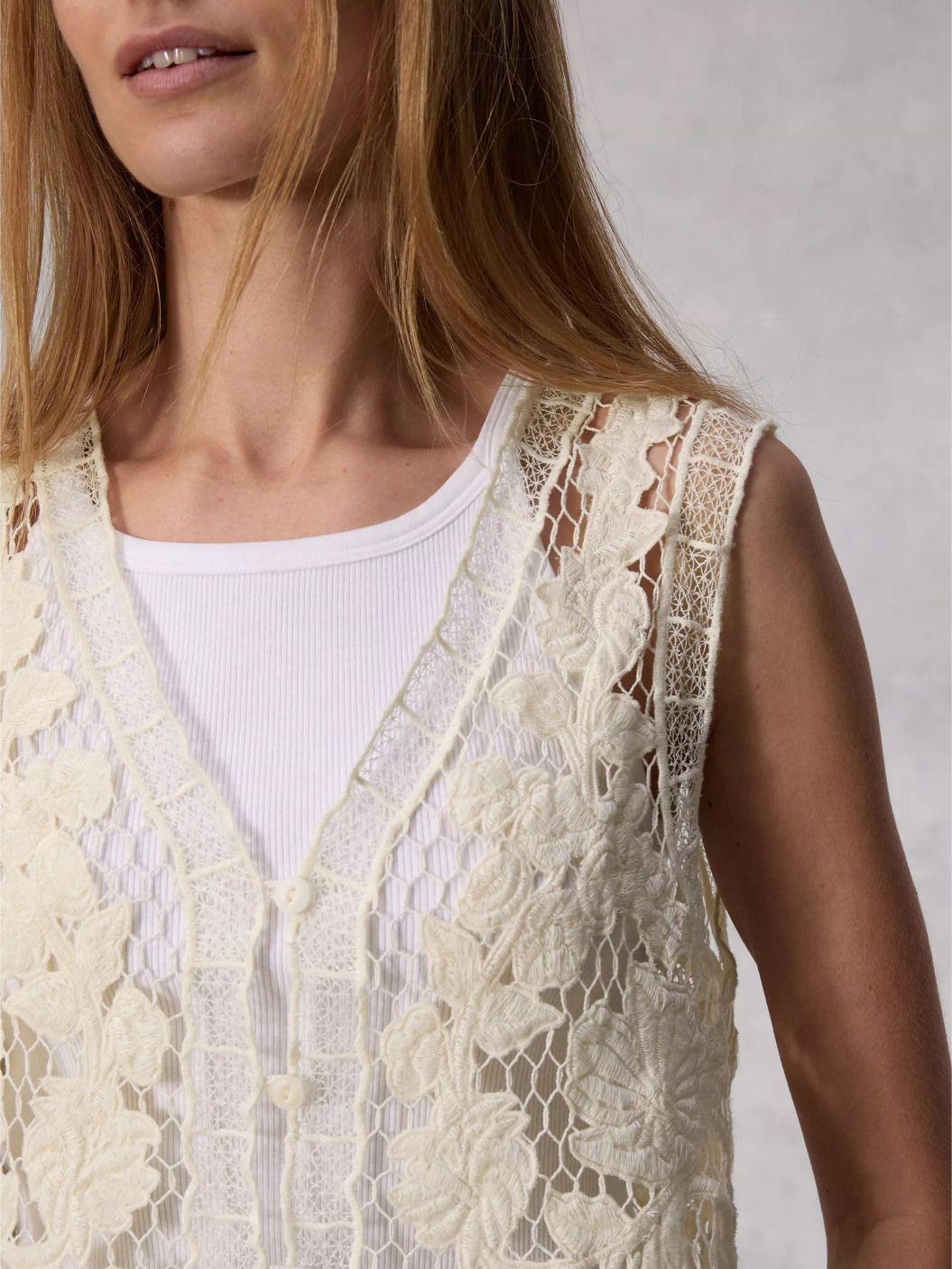 WOMEN’S WEAR WOVEN – FOUR SEASONS